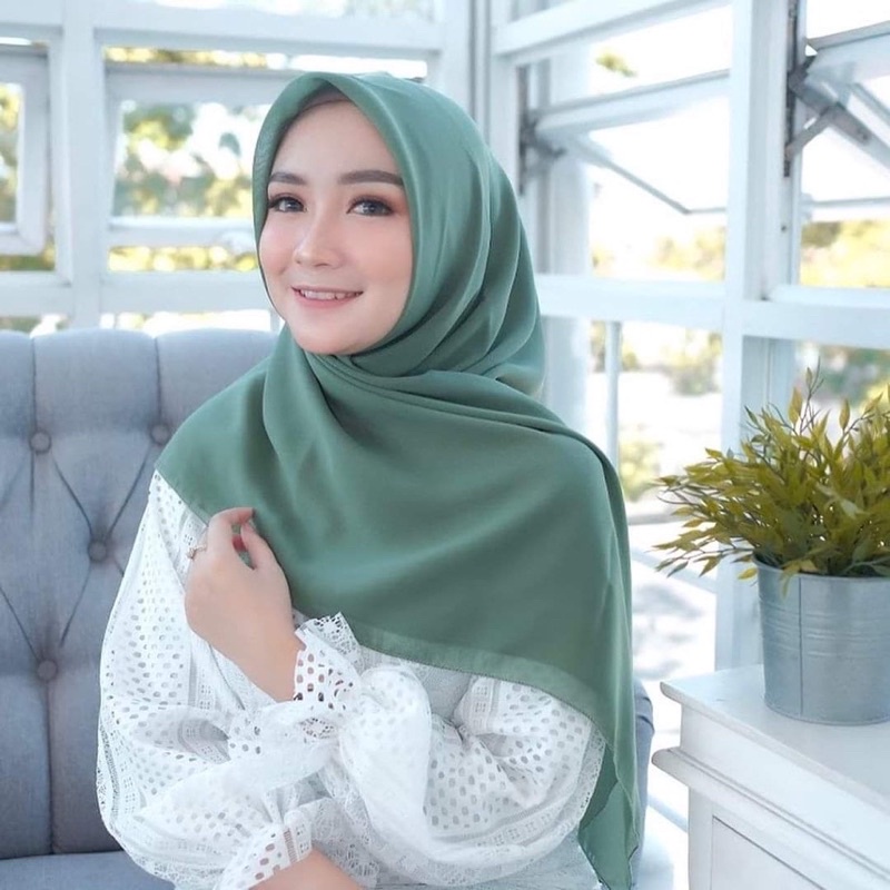 Jual Fashion Official HIJAB BELLA SQUARE / SEGIEMPAT POLLYCOTON / POTTON SENJA HIJAU WARDAH ...