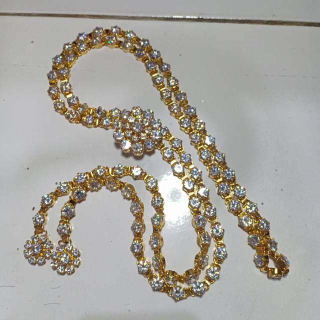 Jual Perhiasan Pengantin Diamond | Shopee Indonesia