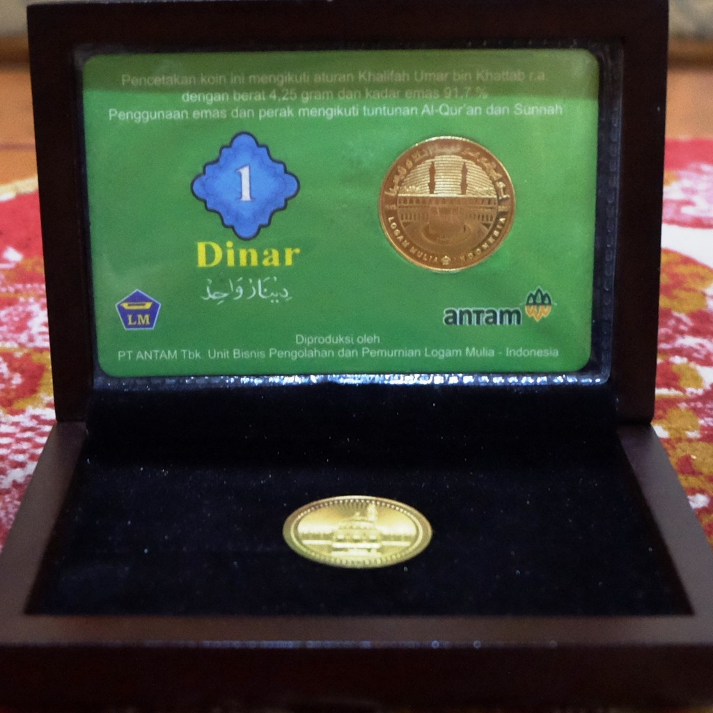 Jual KOIN DINAR ANTAM EMAS 4.25GR HIJAU BERSERTIFIKAT / DINAR EMAS ...