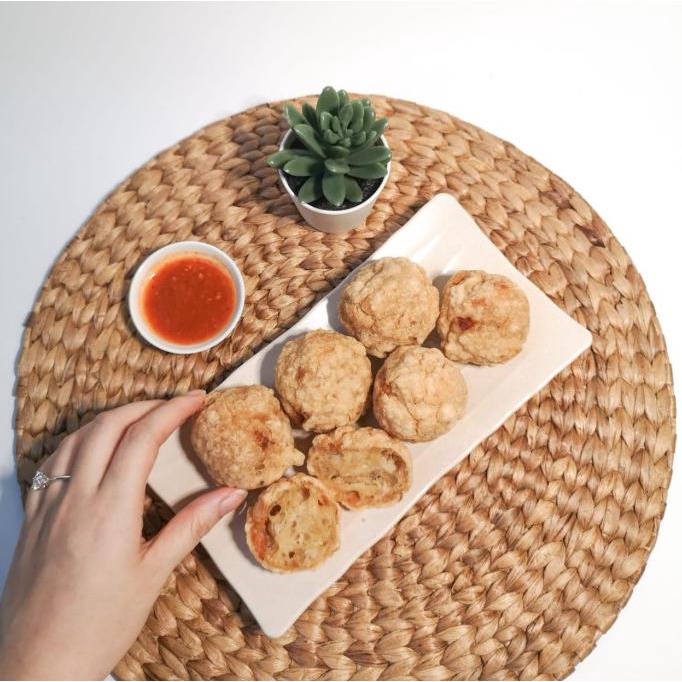 Jual BAKWAN/BAKSO GORENG BABI UDANG - premium- frozen food - NON HALAL ...