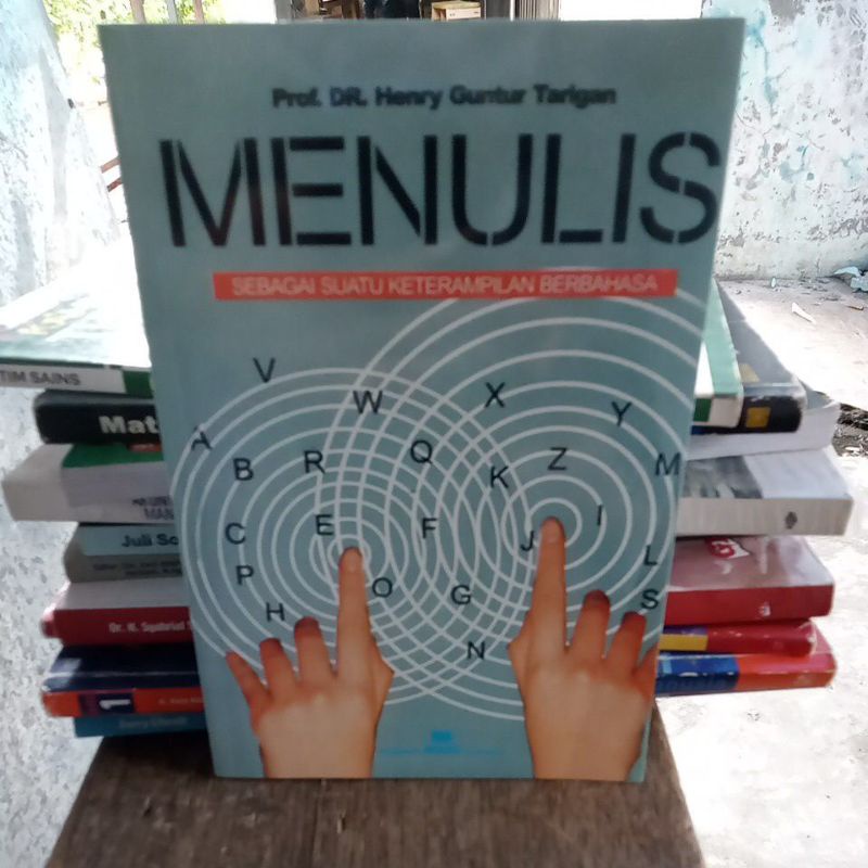 Jual menulis sebagai suatu keterampilan berbahasa Prof Dr Henry Guntur Tarigan | Shopee Indonesia