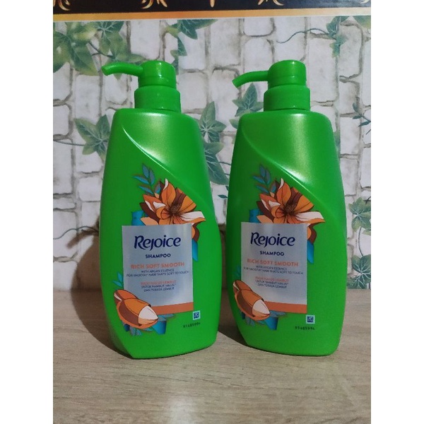 Jual Rejoice Shampoo Rich Soft Smooth 600mL | Shopee Indonesia