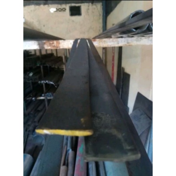 Jual Plat Strip Besi Lebar 30mm Tebal 4mm Panjang 30cm | Shopee Indonesia