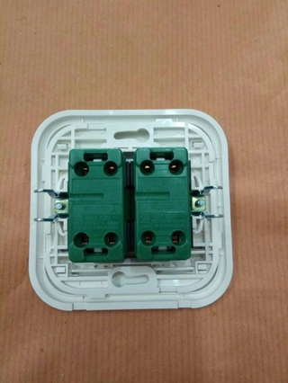 Jual Saklar Seri/ Double Panasonic (WEJ 5531 + WEJ 78029 W) Indonesia ...