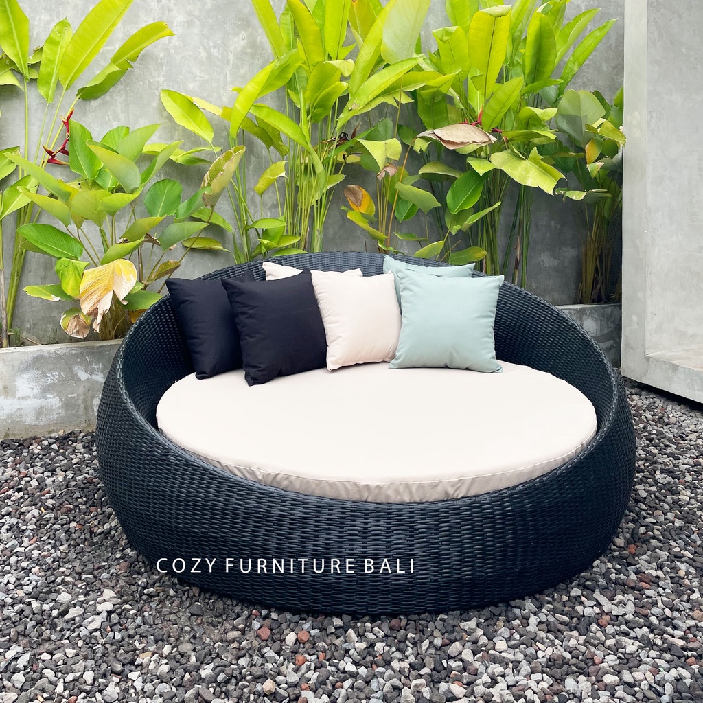 Jual POOL DAYBED KASUR KOLAM ROTAN BUNDAR RATTAN SOFA BED SYNTHETIC ...