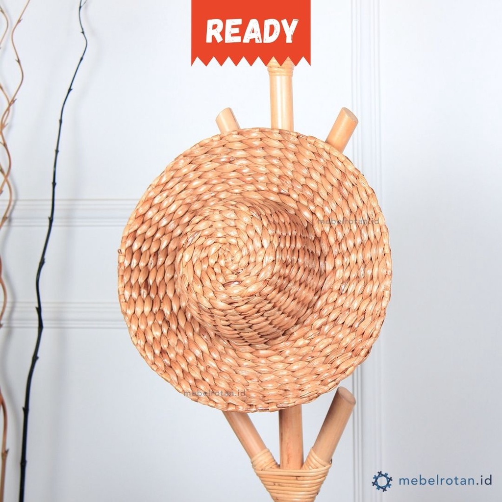Jual TOPI ANYAMAN ENCENG GONDOK | HIASAN DEKORASI DINDING | Shopee ...