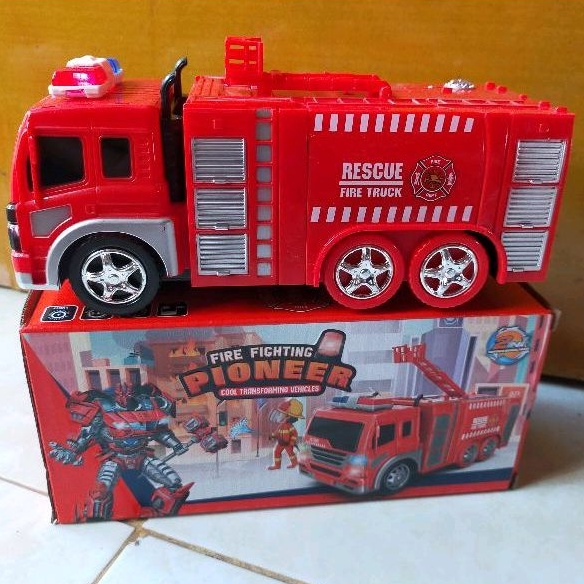 Jual Mainan Mobil Robot Pemadam Kebakaran Berubah Otomatis Mobil Jadi ...