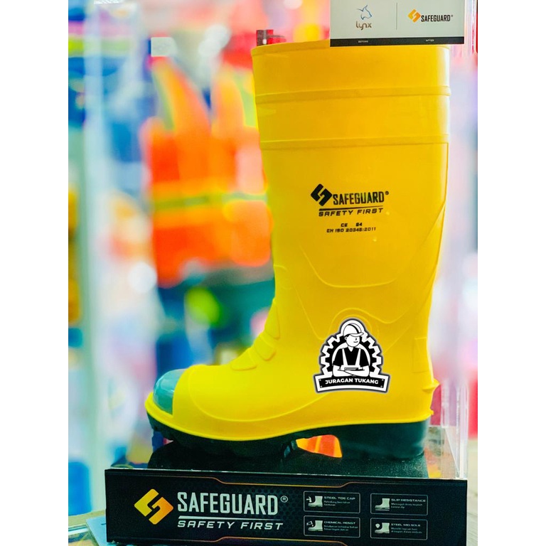 Jual Sepatu Safety Boot Karet Ujung Besi SAFEGUARD Rubber Shoes AP ...