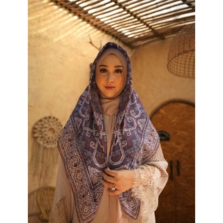 Jual Dian Pelangi Studio, Swastika, Bali Seri | Shopee Indonesia