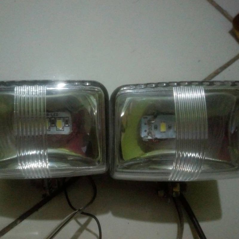 Jual sepeda lampu sepeda mini kotak/lampu kotak LED/lampu jadul, dinamo ... Jual sepeda lampu sepeda mini kotak/lampu kotak LED/lampu jadul, dinamo ...