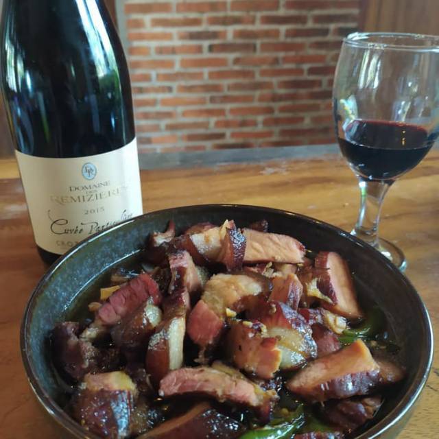 500 gram Daging Babi Asap Sei babi smokey pork lezat murah | Shopee ...