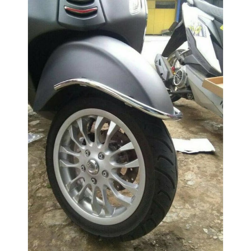 Jual List Bumper Vespa Primavera Lx S125/150 dan New Sprint.Aksesoris ...