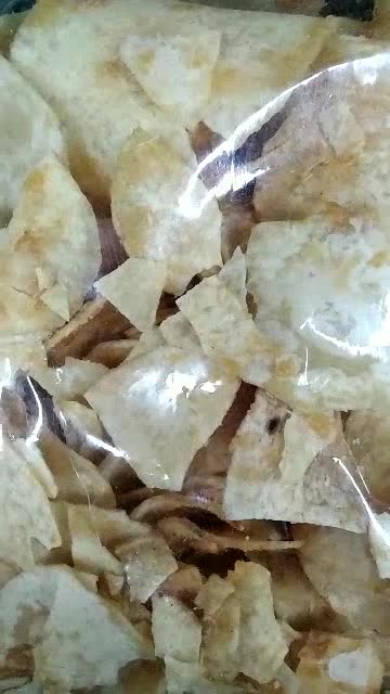 Jual CEMILAN TALAS PEDAS MANIS KERIPIK KELADI PAPUA DIAN | Shopee Indonesia