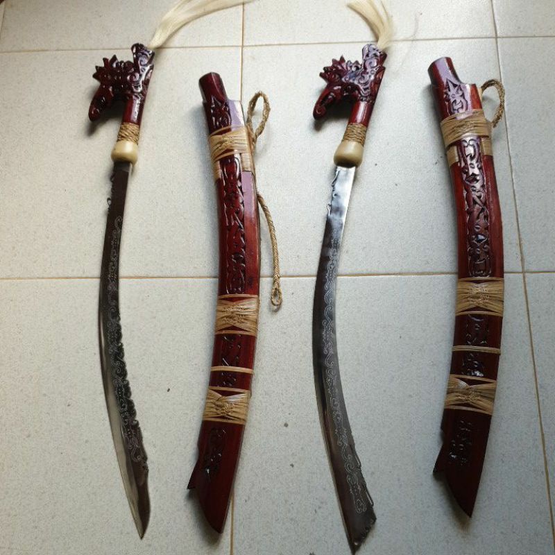 Jual MANDAU ASLI SENJATA DAYAK KALIMANTAN.MANDAU JIMPOL.BAJA PUTIH ...