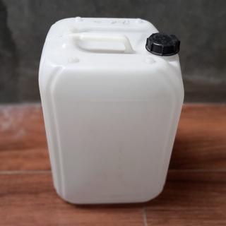 Jerigen 25 Liter. Jeriken. Jirigen. Jiriken. Derigen. Dirigen. Deriken ...