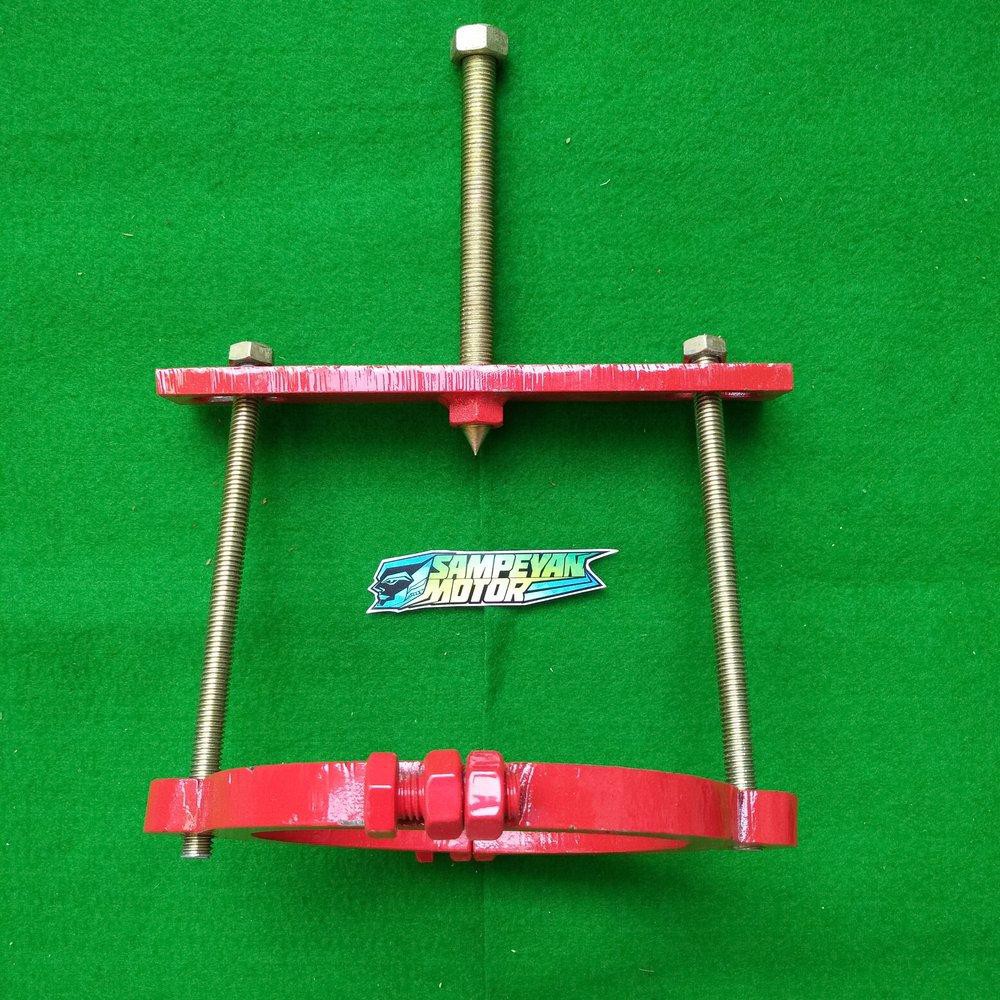 Jual Tracker Treker Velg Rim Ban All Matic Alat Pelepas Roda Belakang ...