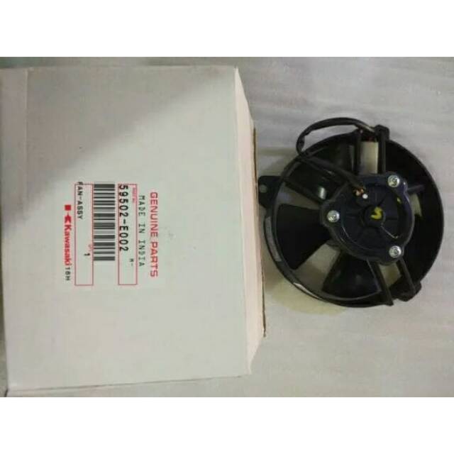 Jual FAN ASSY KIPAS RADIATOR BAJAJ PULSAR NS 200 ORIGINAL | Shopee ...