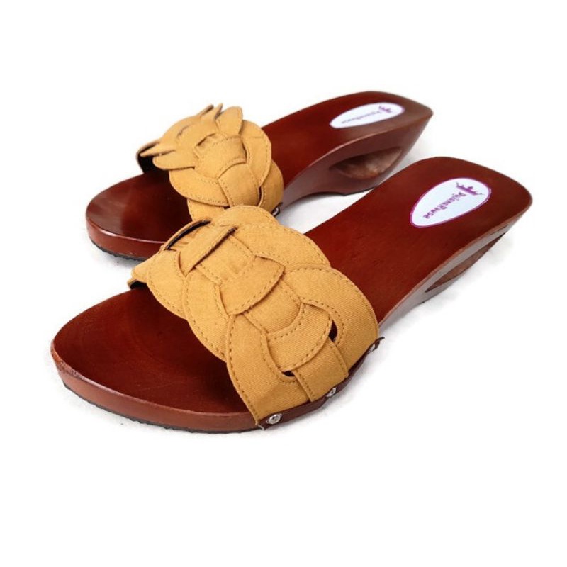 Jual SANDAL KAYU WANITA/KELOM GEULIS TEPLEK 5CM | Shopee Indonesia