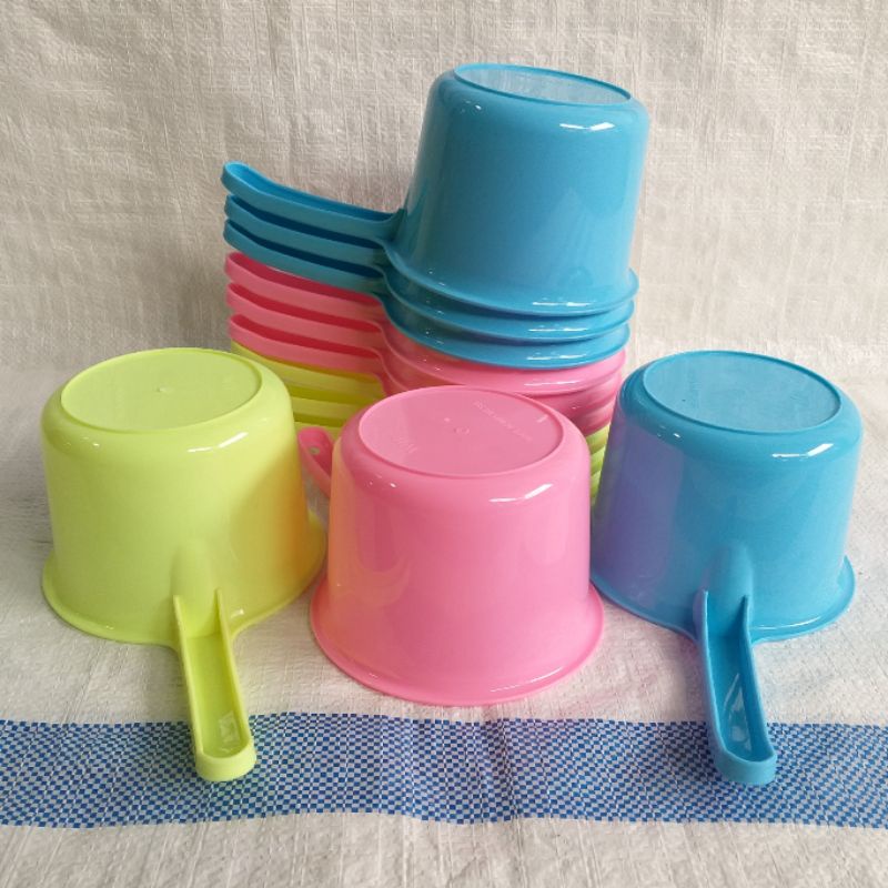 Jual Gayung Jumbo / Gayung Bulat / Gayung Mandi / Gayung Air / Ori ...