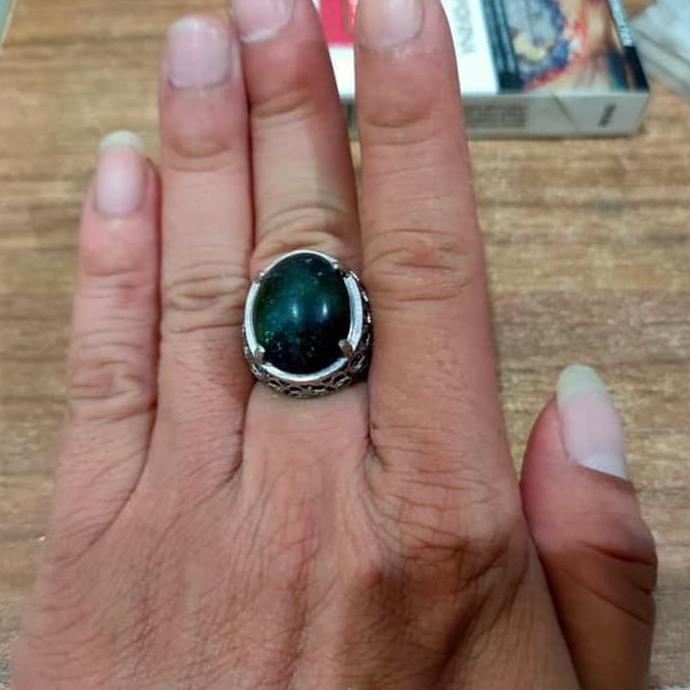 Bahan Batu Bacan Hitam