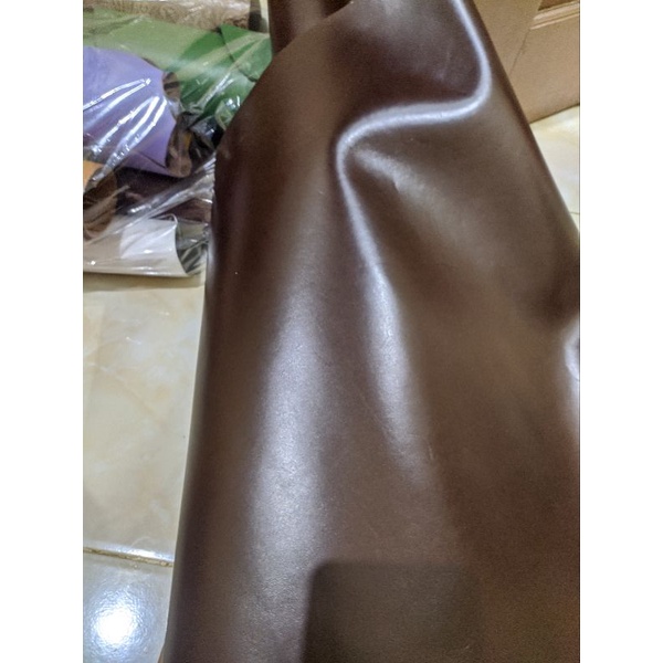 Jual Kulit Sapi Lembaran Pullup Coklat Custom 8 feet | Shopee Indonesia