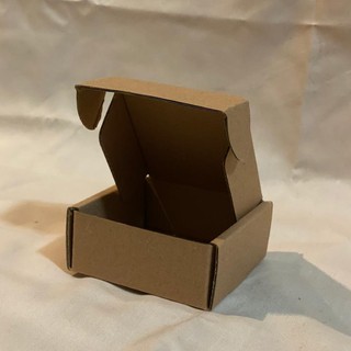 Jual Kotak Kardus Packaging Dus Kecil Polos Ukuran 8x8.5x3cm Indonesia ...