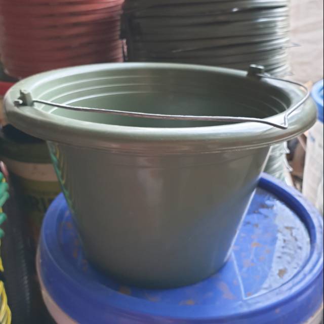 Jual Ember Plastik Hijau | Ember Cor Anti Pecah | Ember Bangunan Kecil ...