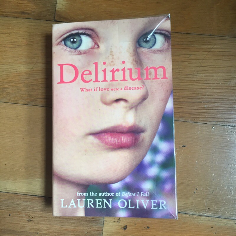 Jual Delirium - Lauren Oliver | Shopee Indonesia
