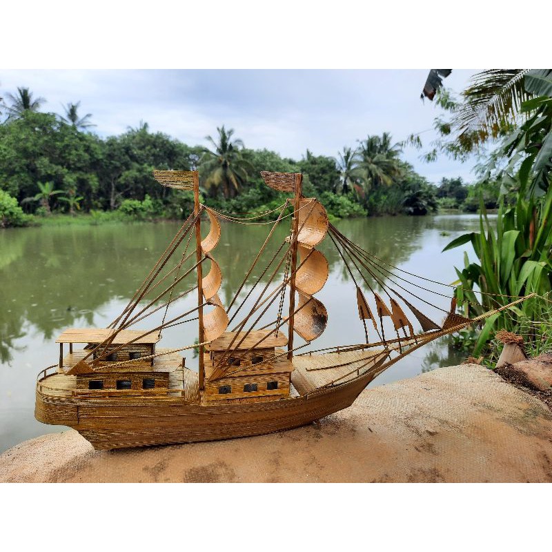 Jual miniatur perahu layar Indonesia|Shopee Indonesia