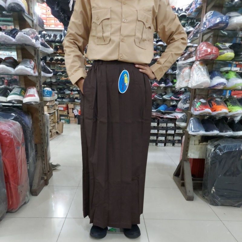 Jual ROK SEKOLAH PRAMUKA ROK COKLAT REMPEL PANJANG SD/SMP/SMA SERAGAM by Setia Kawan original ...