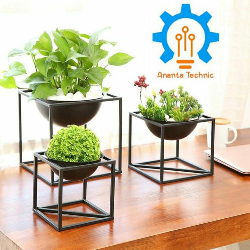 Jual tempat Pot Bunga kotak Silang Besi Standing Vas Bunga Penyangga ...