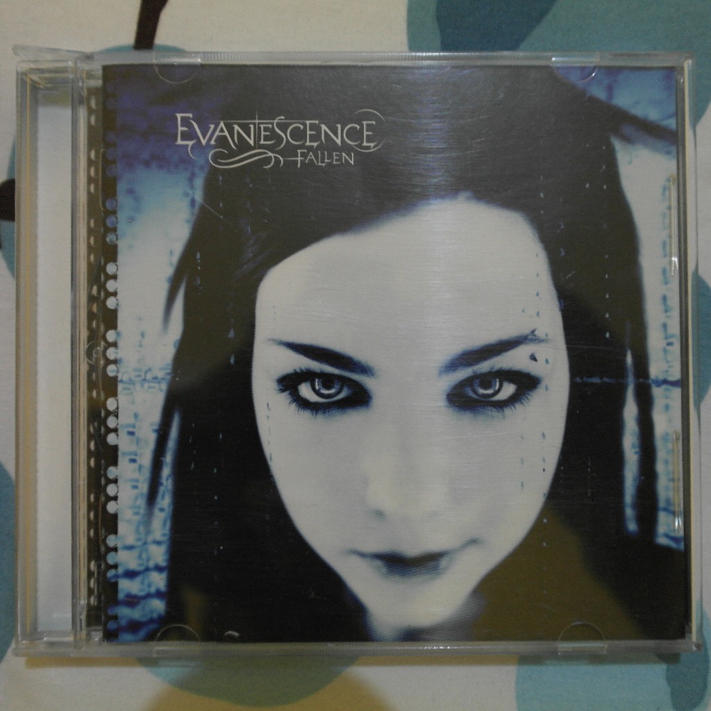 Jual CD EVANESCENCE - FALLEN | Shopee Indonesia