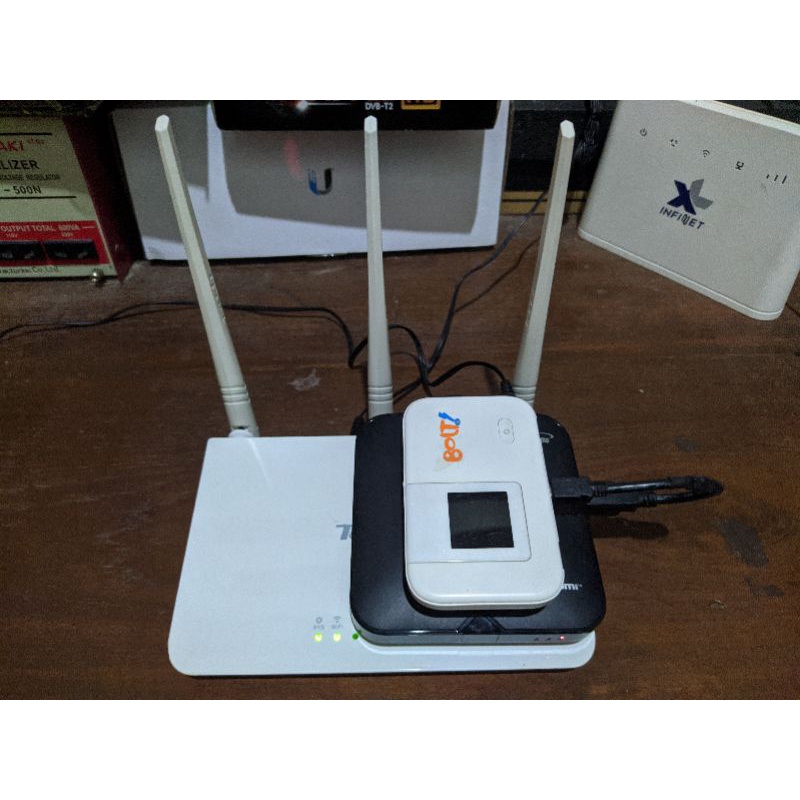 Jual Paket OpenWrt (Stb HG680P + Modem E5372s) | Shopee Indonesia