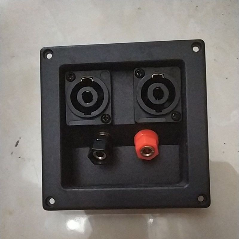 Jual terminal box lengkap kecil. 9 x 9 cm. | Shopee Indonesia