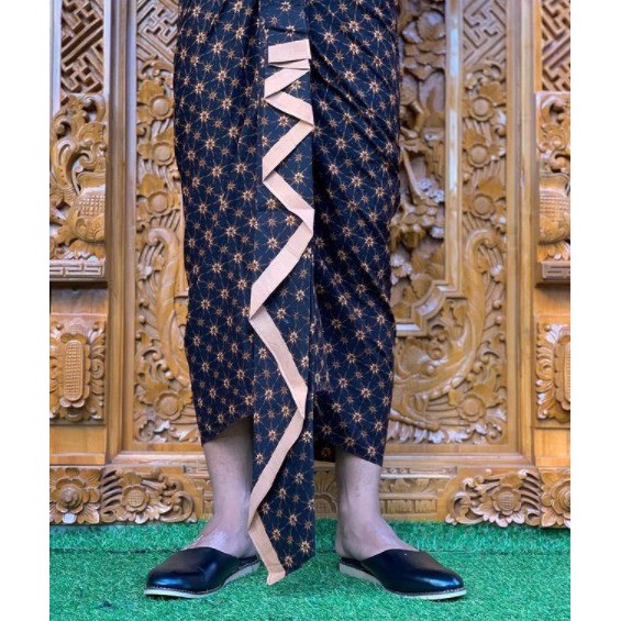 Jual KAMEN BATIK KLASIK LEMBARAN || KANCUT JADI KHAS BALI M02C | Shopee ...