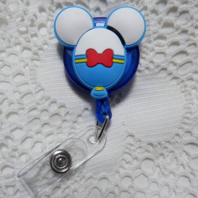 Jual ID Card Disney Badge Holder Donald Duck | Shopee Indonesia