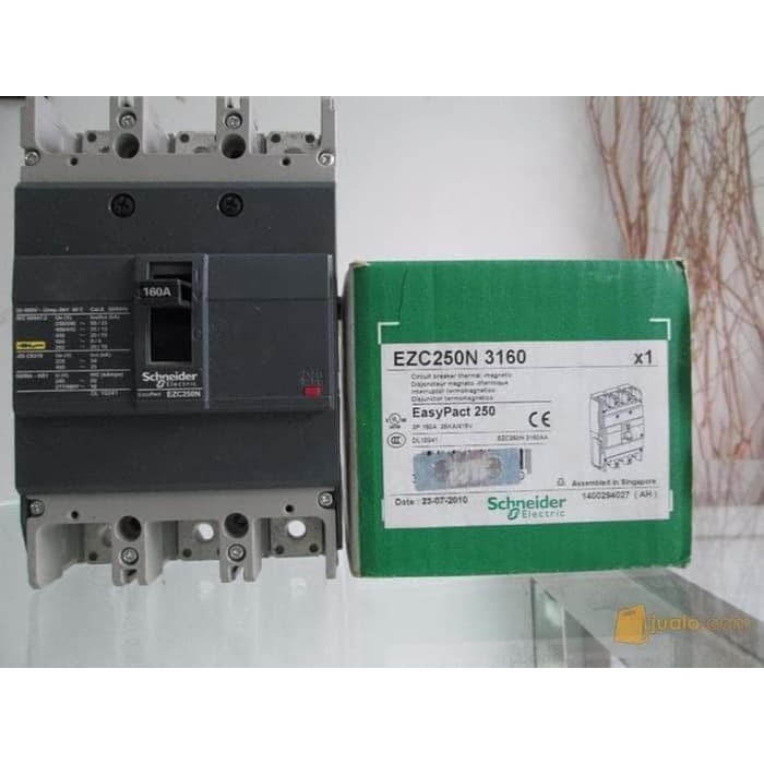 Jual MCCB Schneider EZC250N EZC250N3160 160A 3P Schneider | Shopee Indonesia