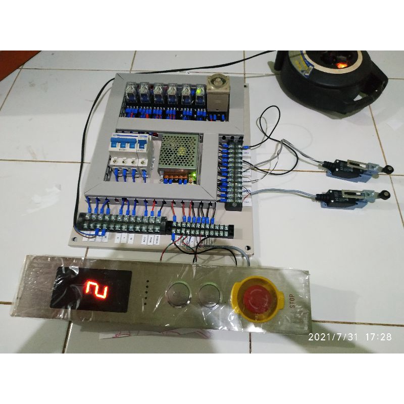 Jual panel lift barang 2 lantai | Shopee Indonesia