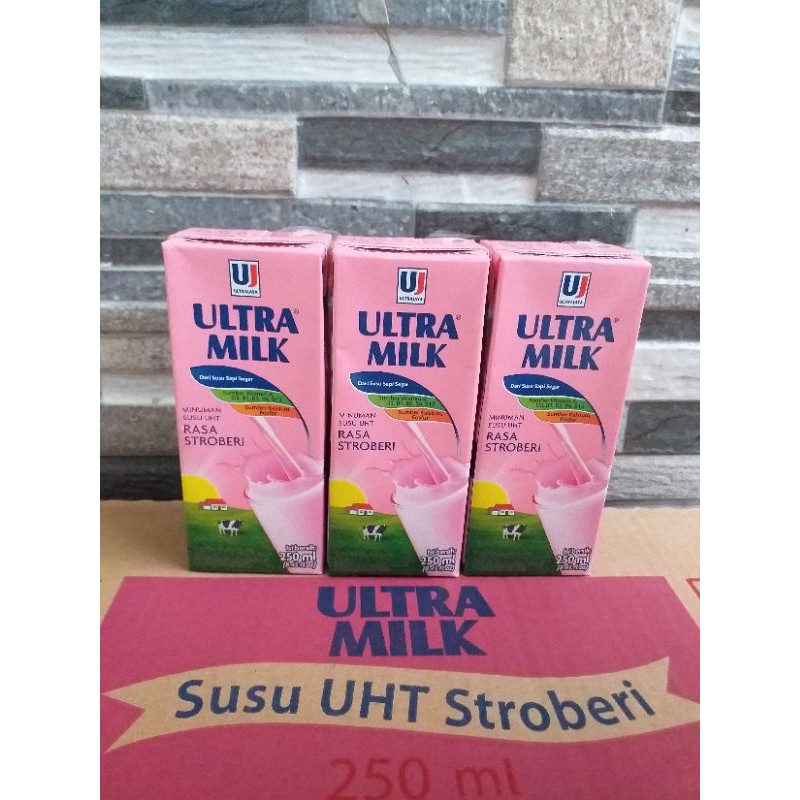 Jual Susu Ultra Milk UHT Strawberry 250 ML | Shopee Indonesia