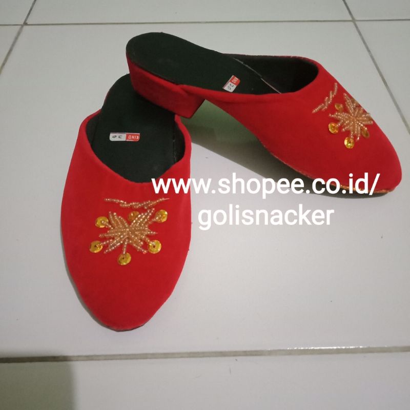 Jual Selop Patah Karnaval Kartinian Anak Cewe Warna Merah | Shopee ...