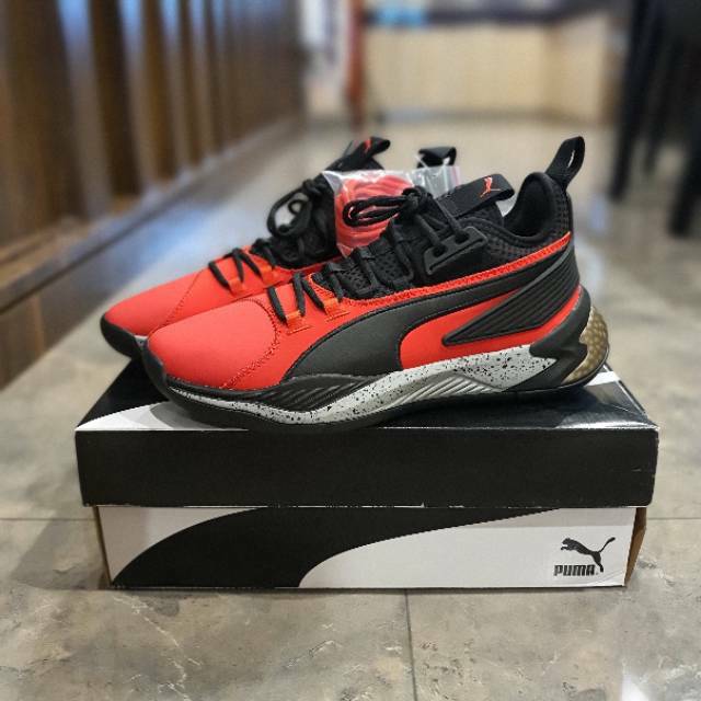Jual PUMA UPROAR CORE " HIGH RISK RED " | Shopee Indonesia