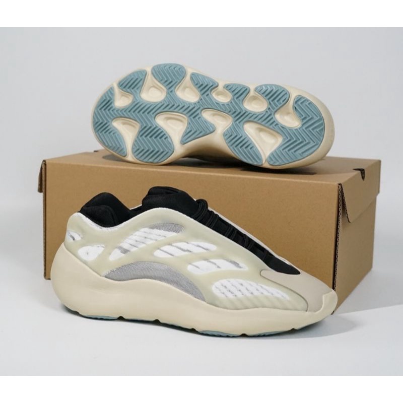 Jual ADIDAS YEZZY BOOTS 700 V3 AZAEL PREMIUM ORIGINAL QUALITY | Shopee ...