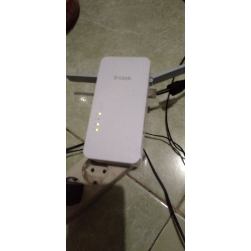 Jual D-LINK DHP-W610AV KIT GIGABIT POWERLINE AV1000 WIFI AC1200 AV2 DLINK | Shopee Indonesia