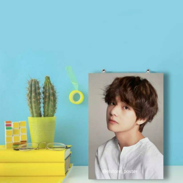 Jual POSTER KAYU PANEL BTS TAEHYUNG V A4 HIASAN DINDING KPOP | Shopee ...