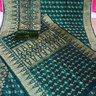 Jual Songket Sambas Kain Tenun dan Selendang Motif Benang Emas Set ...
