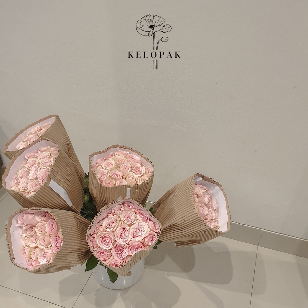 Jual Bunga Mawar Soft Pink isi 10 Tangkai/Mawar Potong/Mawar Asli/Bunga ...