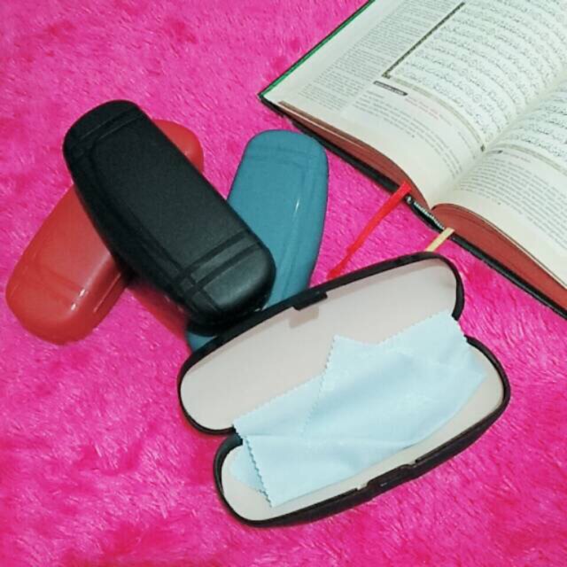 Jual Case Frame Kacamata / Tempat kacamata Plastik | Shopee Indonesia