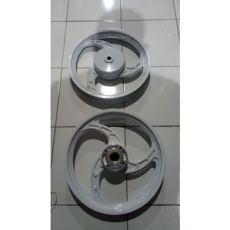 Jual velg DAICHI made in thailand palang 3 140/160 ring 14 untuk Mio ...