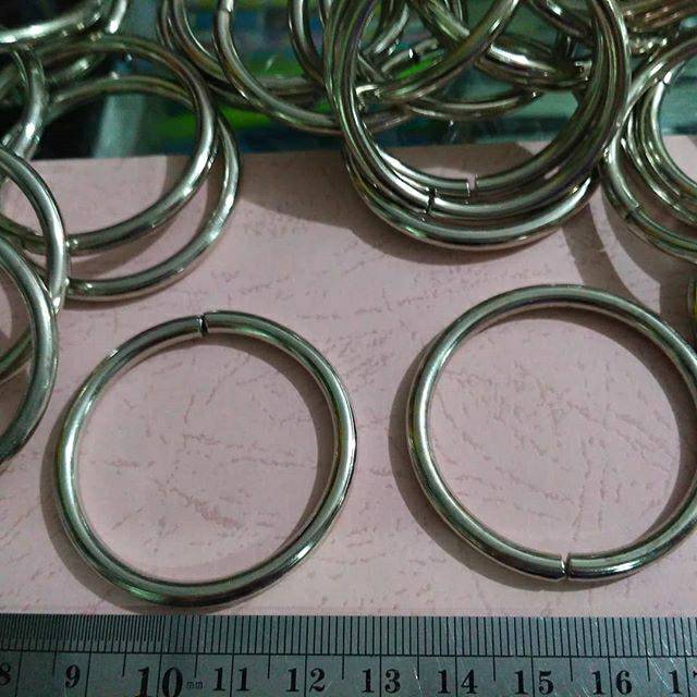 Jual Ring bulat ukuran sekitar 5cm | Shopee Indonesia