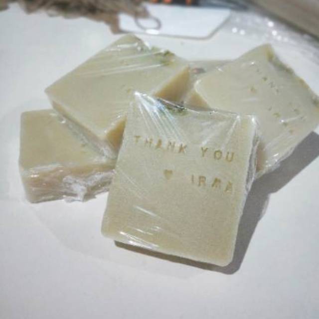 Jual Sabun Natural Pandan Cold process soap Custom Text Kado pernikahan ...